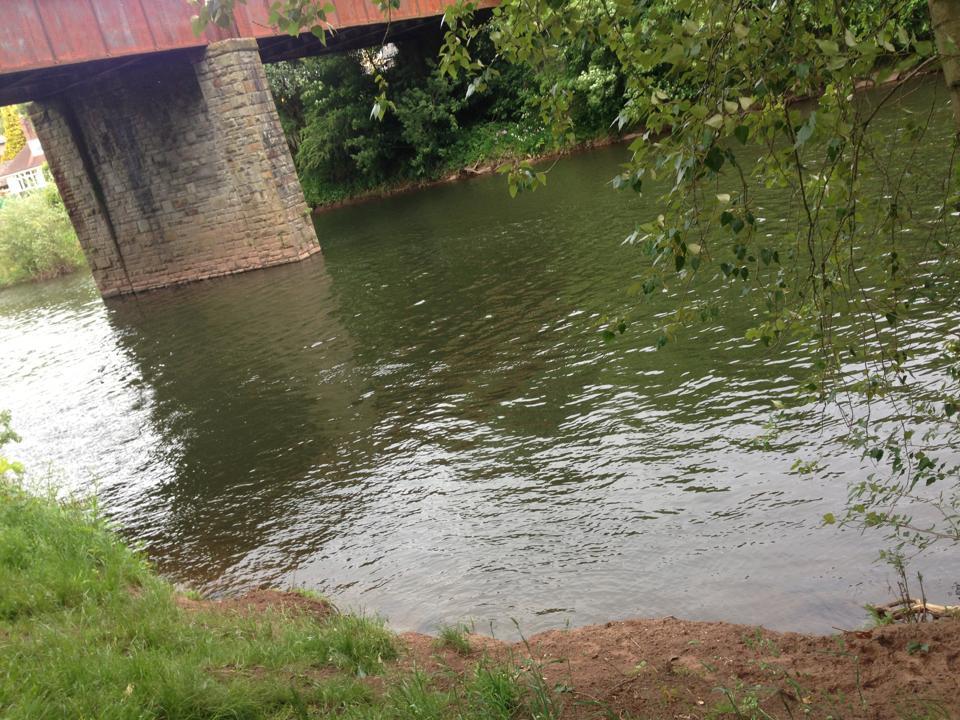 Island Picnic site Usk | Wild Swimming - outdoors in rivers, lakes and ...